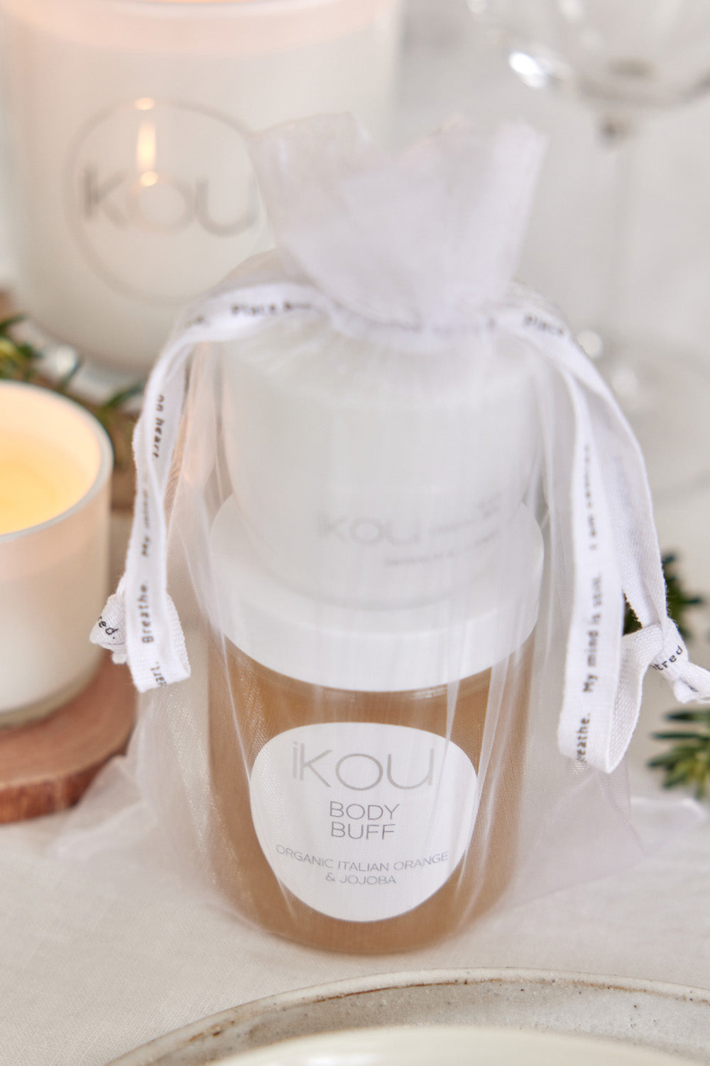 iKOU Women's De Stress Mini Spa Duo Gift Pack in Destress White – birdsnest